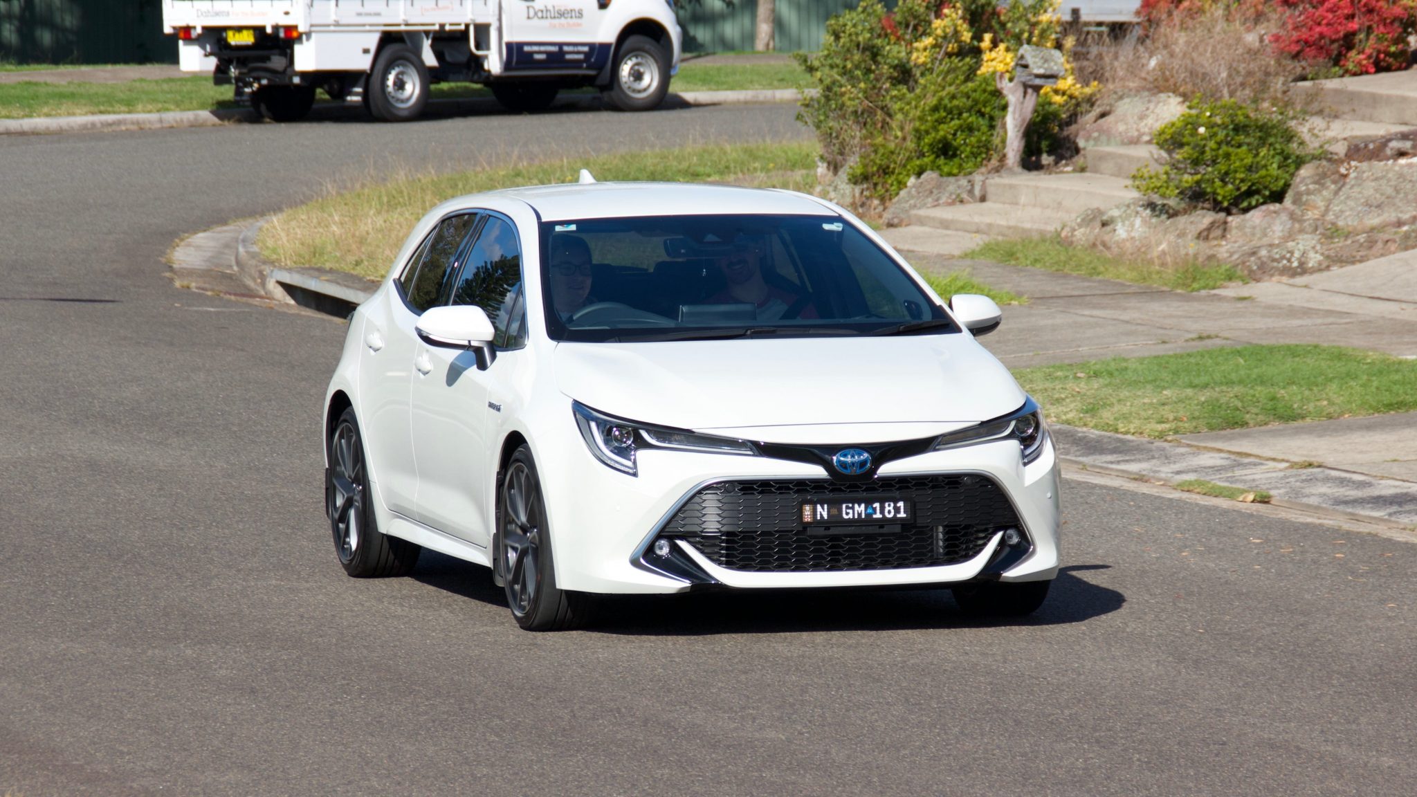 2020 Toyota Corolla ZR Review: Should You Go Hybrid?