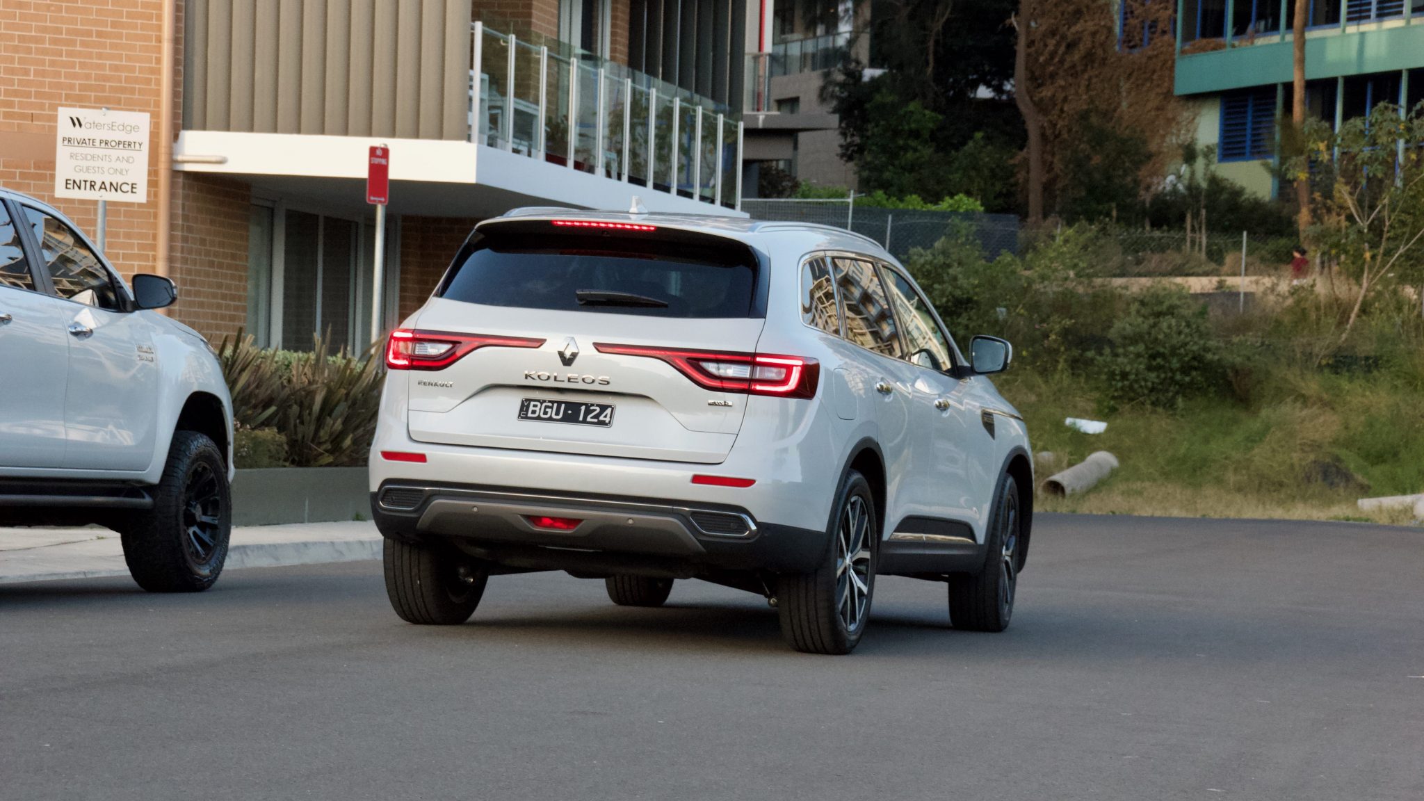 2020 Renault Koleos Intens AWD Review: A Sensible French Car | DiscoverAuto