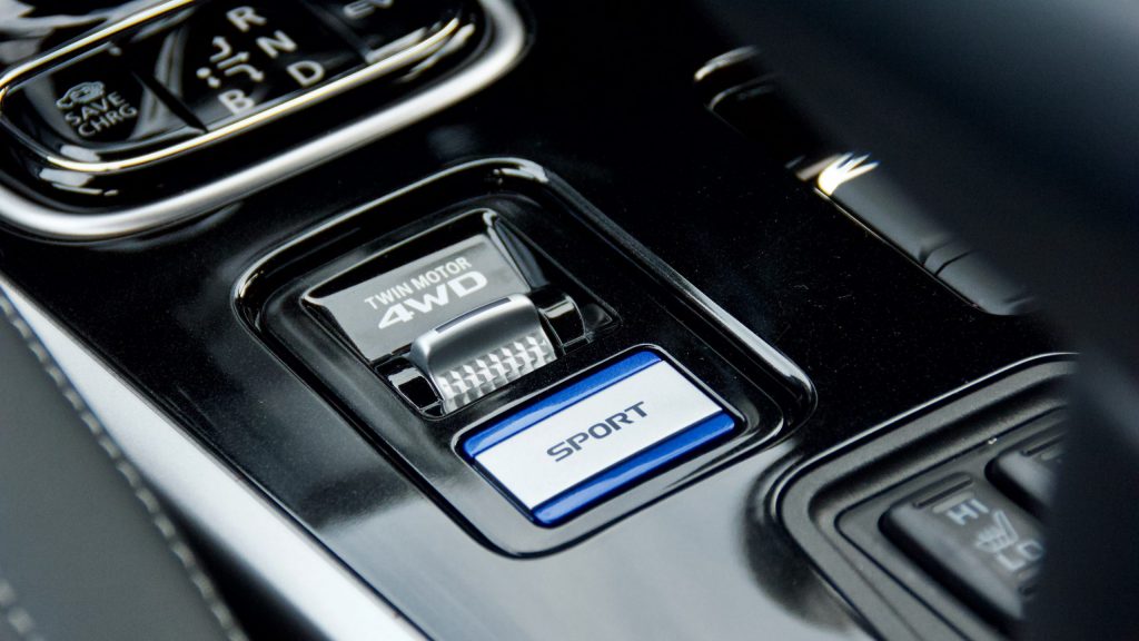 2021 Mitsubishi Outlander PHEV GSR Review: Bilstein Bus | DiscoverAuto
