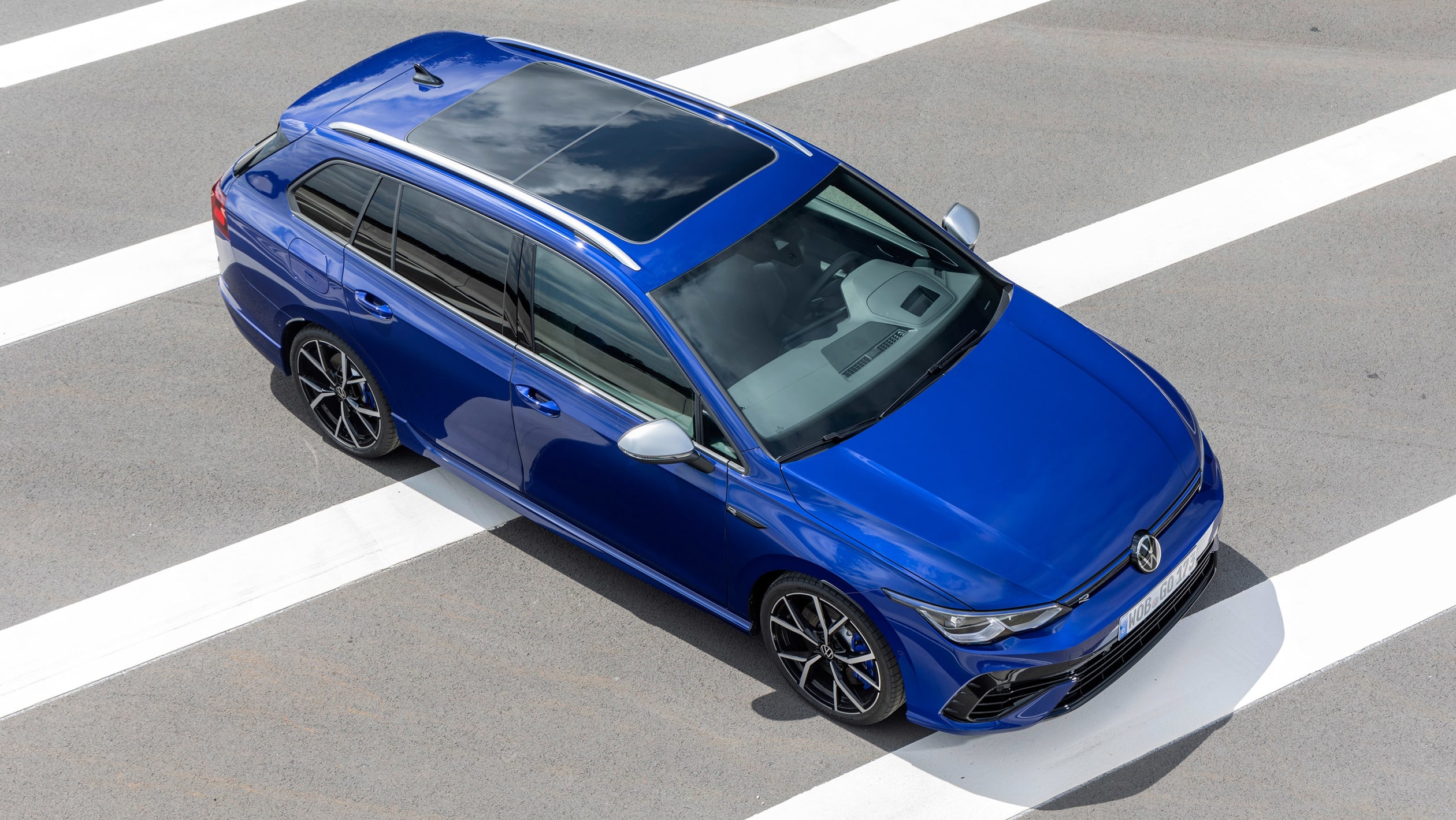 2022 Volkswagen Golf R Wagon Revealed With 235kW | DiscoverAuto