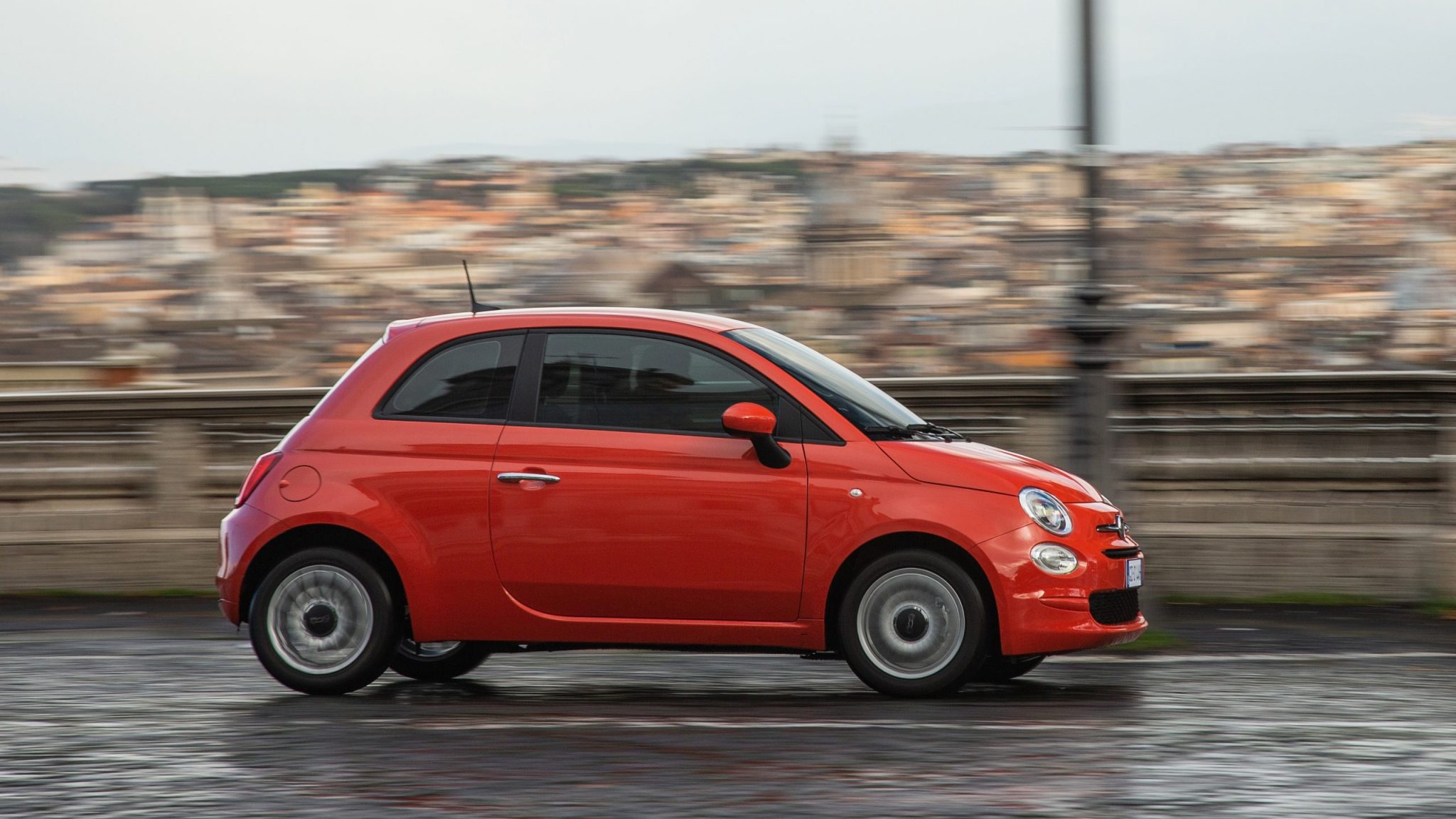 2021 Fiat 500 Updated With New Features | DiscoverAuto