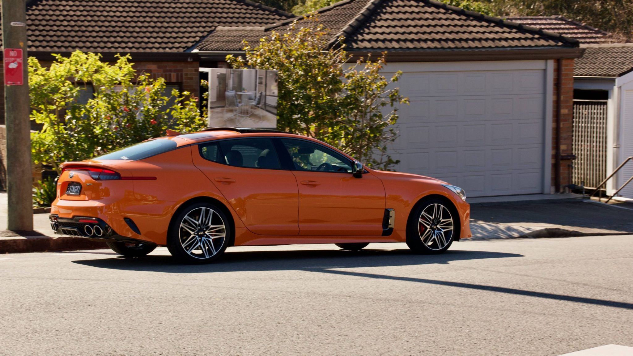 2021 Kia Stinger GT 3.3T V6 RWD Review - DiscoverAuto