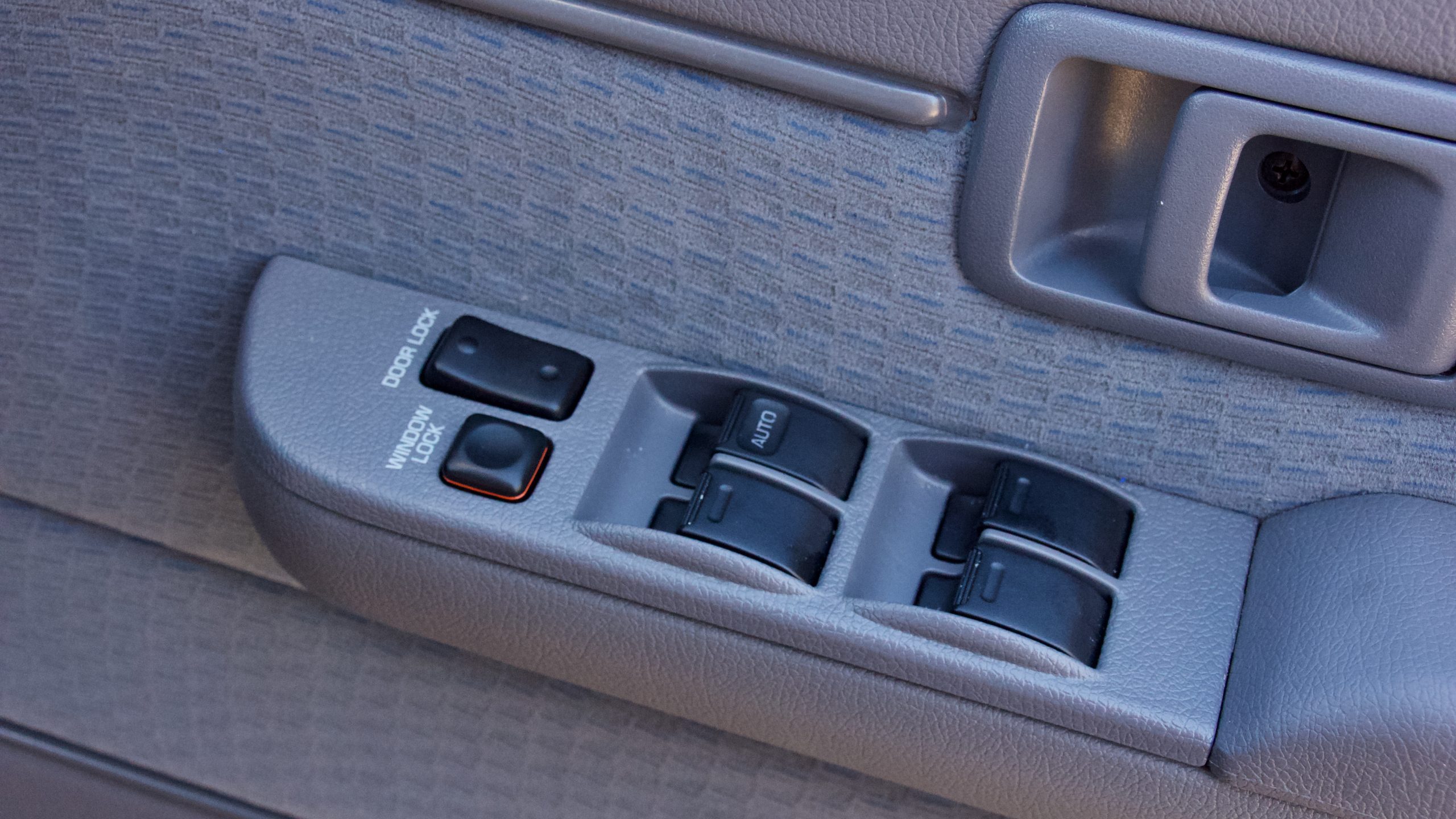 2021 Toyota Land Cruiser 76 Series Review | DiscoverAuto