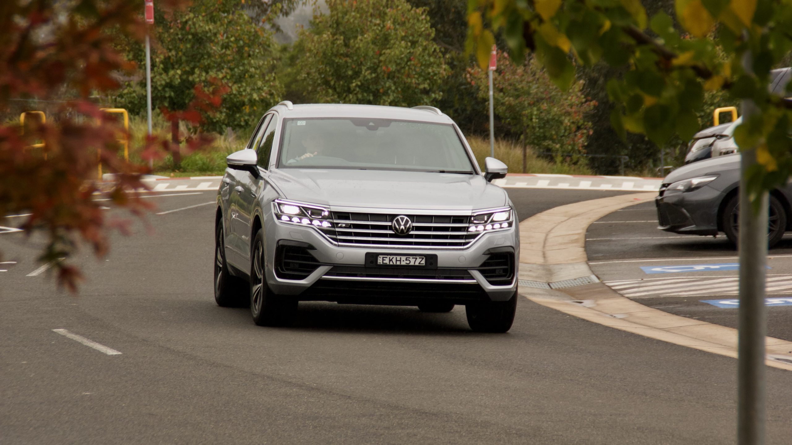 2021 Volkswagen Touareg 210TDI R-Line Review | DiscoverAuto