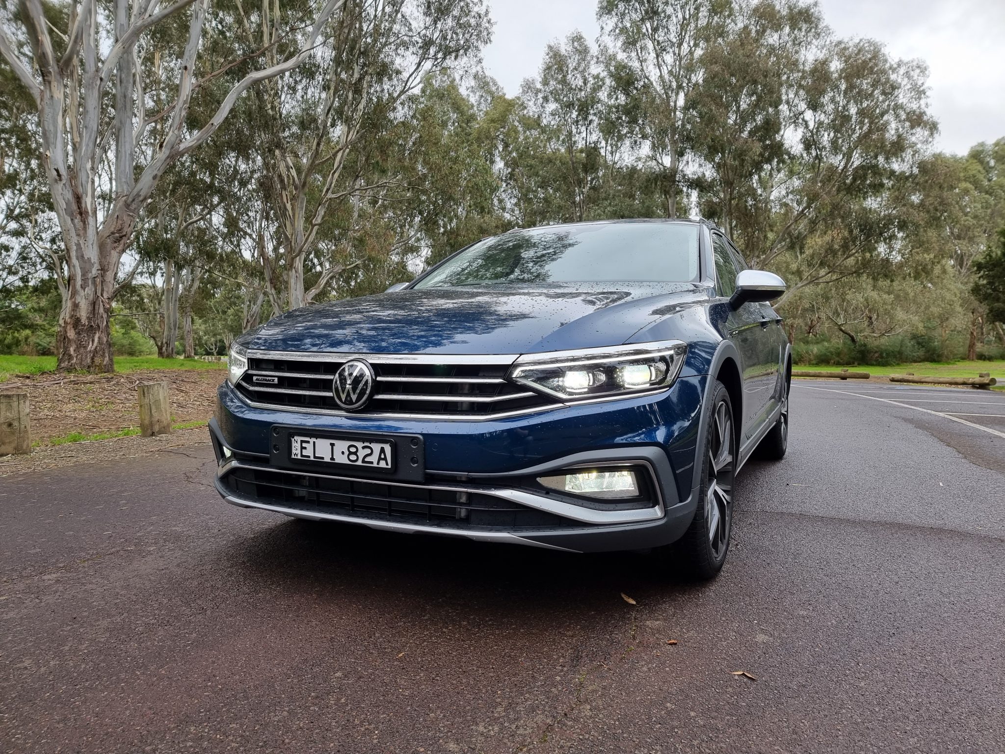 2021 Volkswagen Passat Alltrack Premium Review | DiscoverAuto
