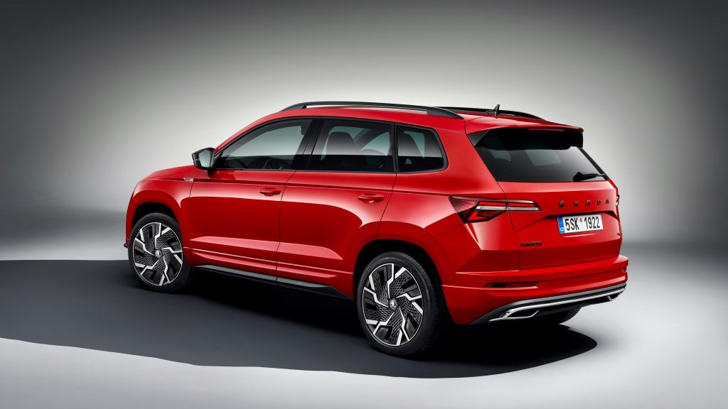 2022 Skoda Karoq Adds Fresh Styling and New Tech | DiscoverAuto