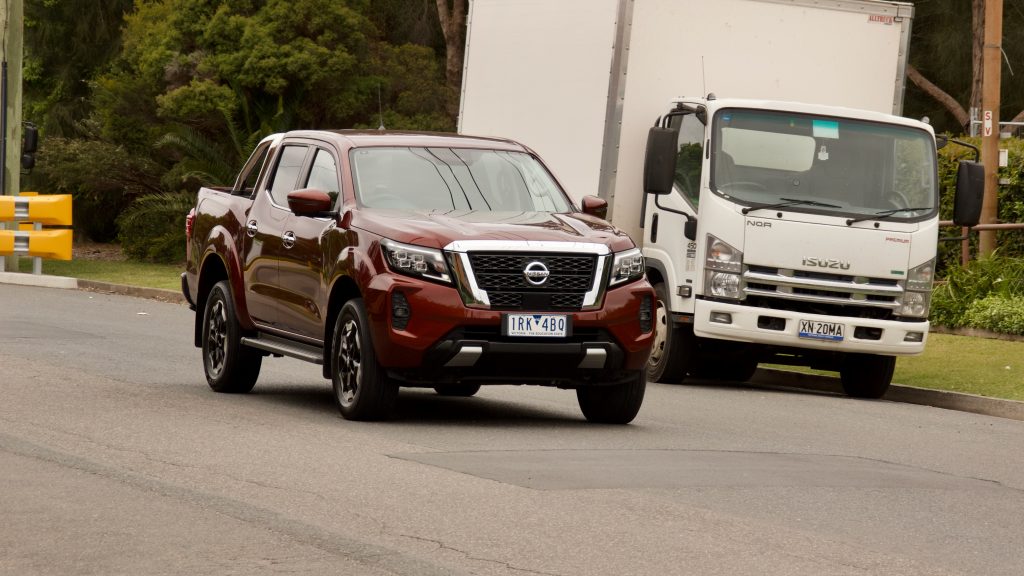 2022 Nissan Navara ST-X 4x4 Dual Cab Review | DiscoverAuto