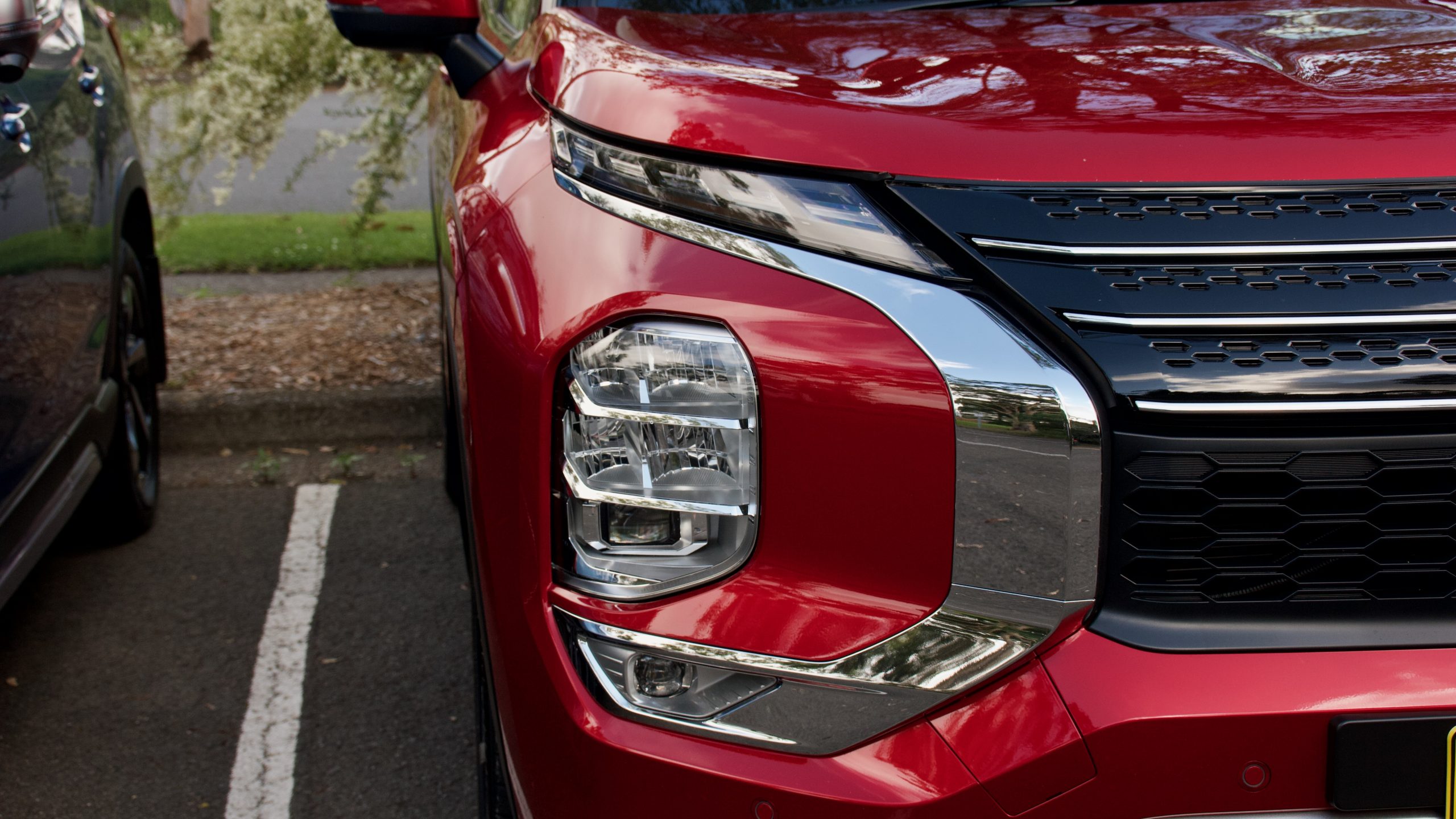 2022 Subaru Forester vs 2022 Mitsubishi Outlander | DiscoverAuto