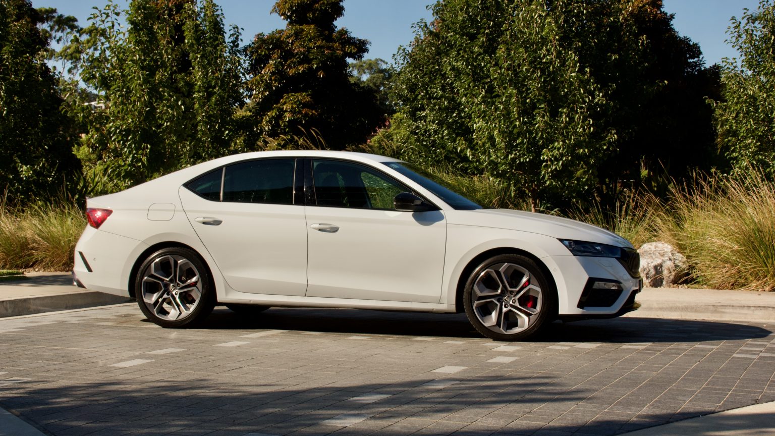 2022 Skoda Octavia RS Liftback DSG Review | DiscoverAuto