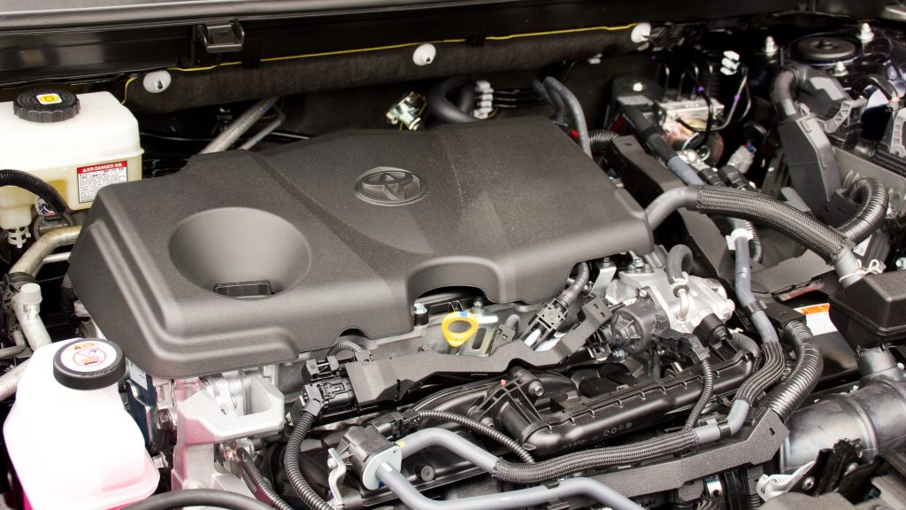 2022 Toyota RAV4 Cruiser Hybrid 2WD Review | DiscoverAuto