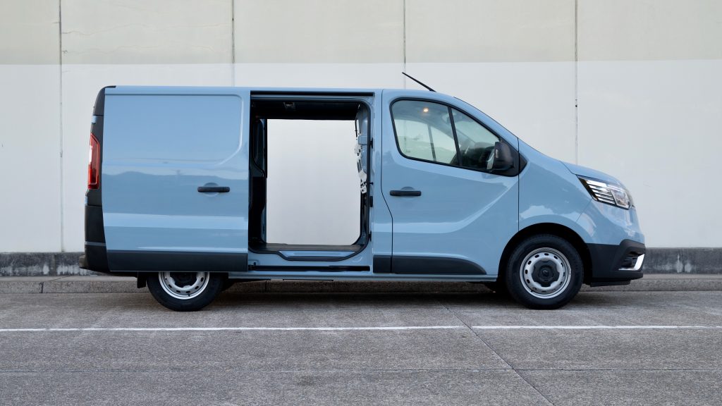 2023 Renault Trafic Arrives in Australia with New Features | DiscoverAuto