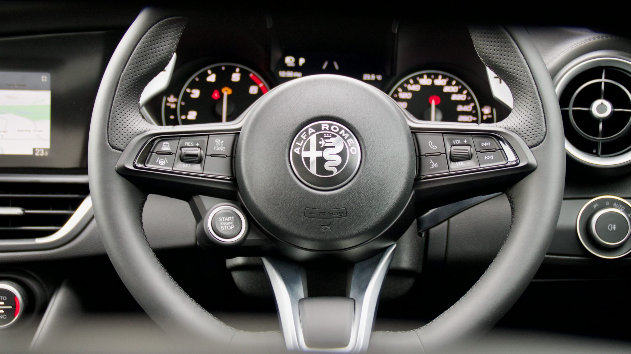 2022 Alfa Romeo Giulia Veloce Review | DiscoverAuto