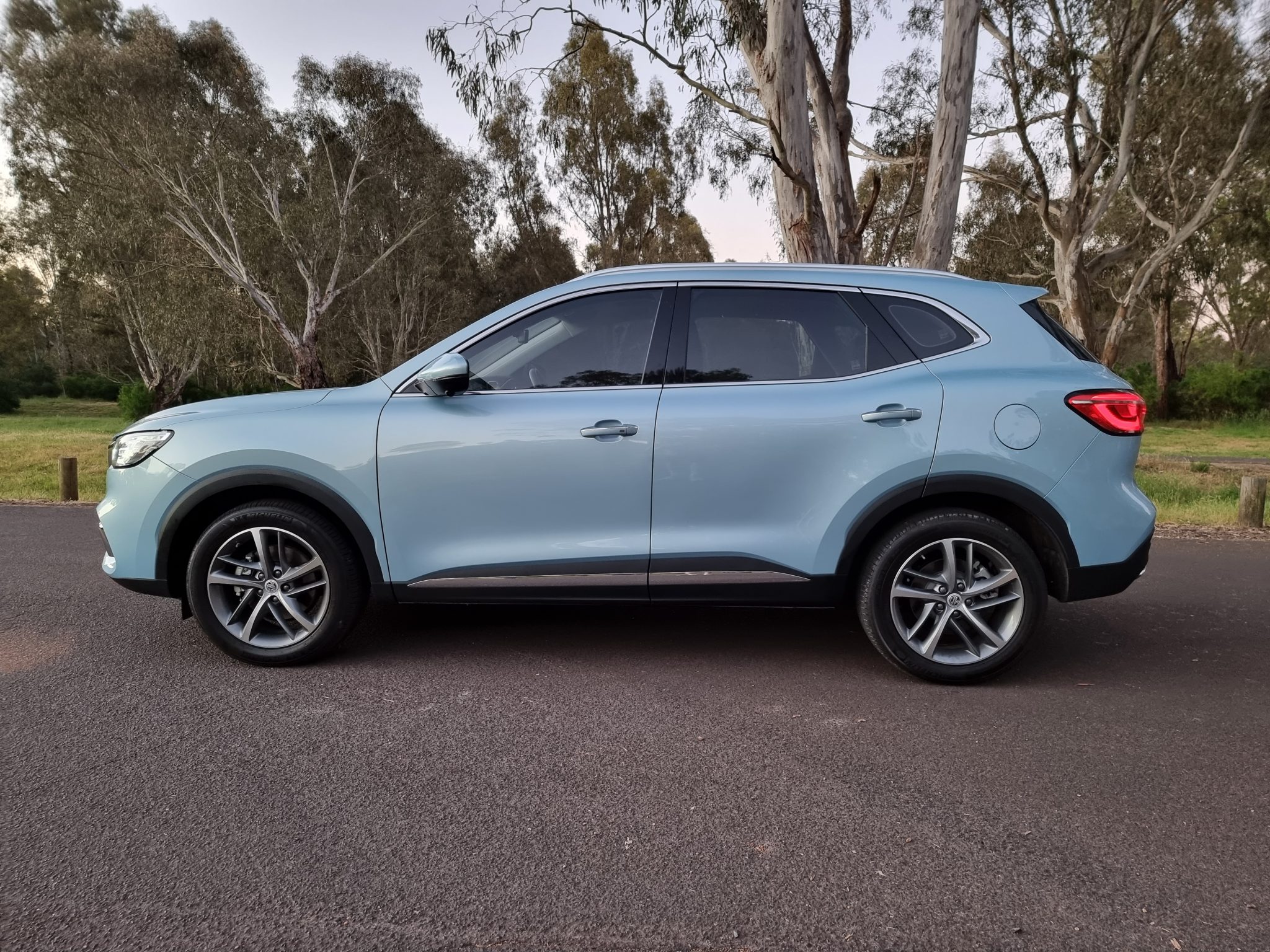 2022 MG HS Plus EV Essence Plug-In Hybrid Review | DiscoverAuto