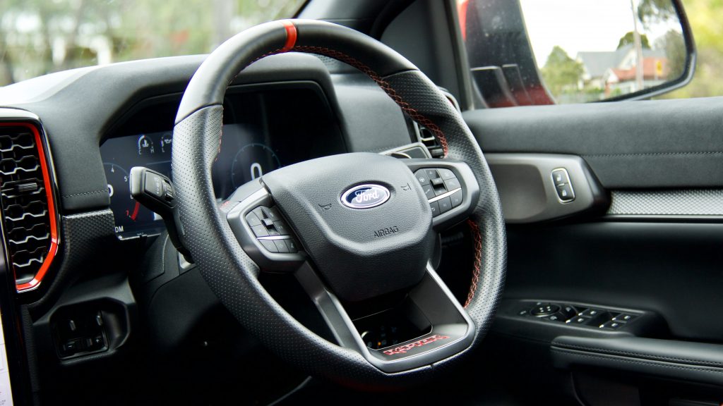 2022 Ford Ranger Raptor Twin-Turbo V6 4x4 Review | DiscoverAuto