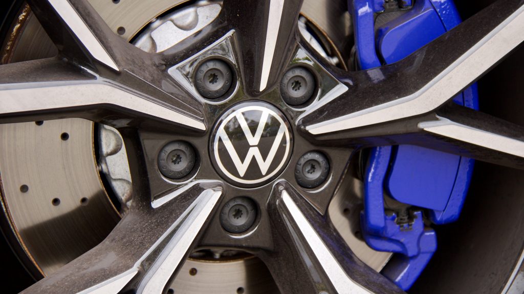 2022 Volkswagen Tiguan R Review | DiscoverAuto