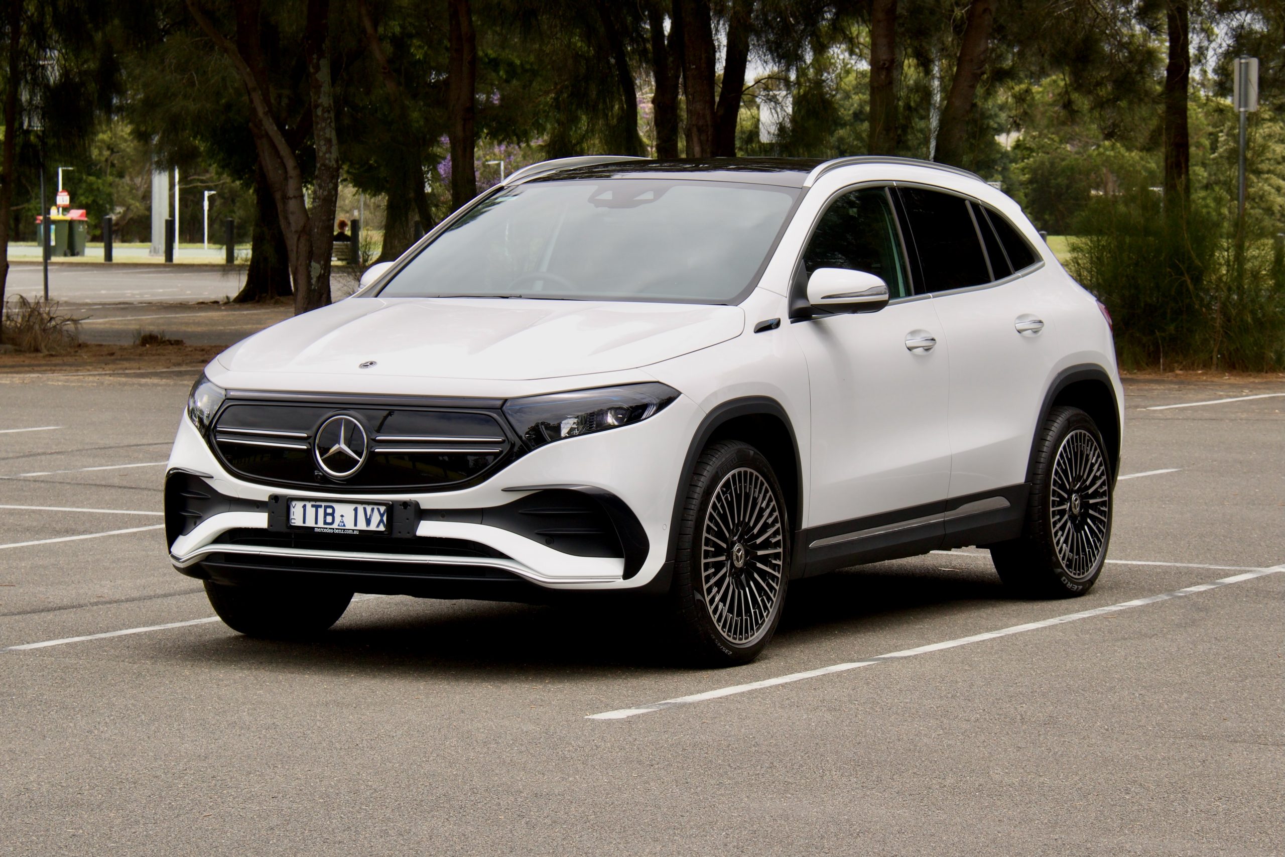 2023 Mercedes-Benz EQA350 Electric Review | DiscoverAuto