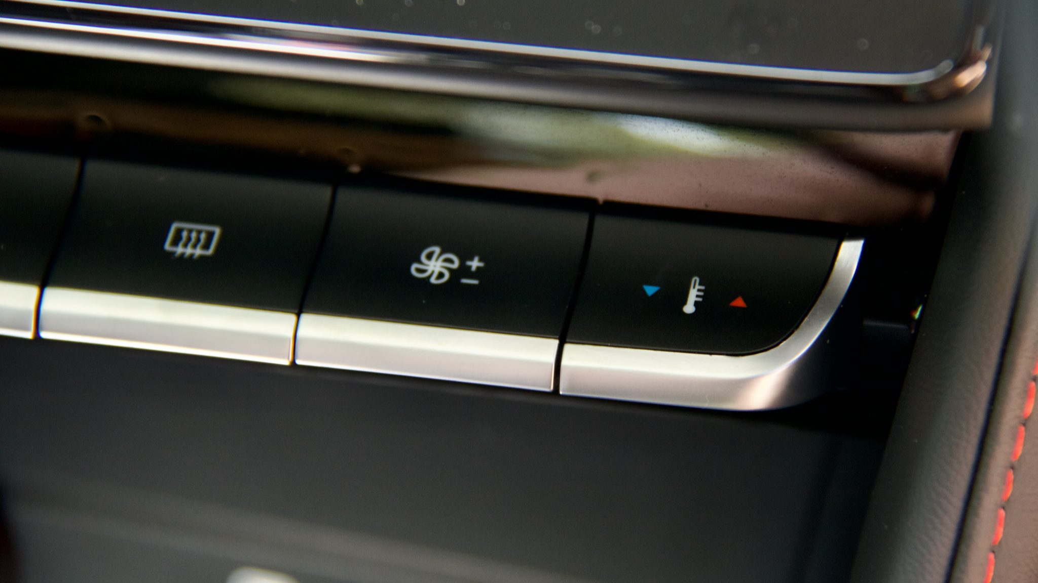 2023 MG ZST Essence Review | DiscoverAuto