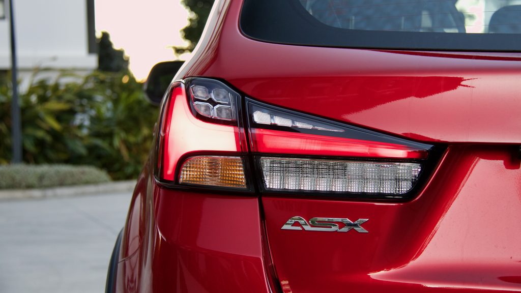 2023 Mitsubishi ASX ES Review | DiscoverAuto