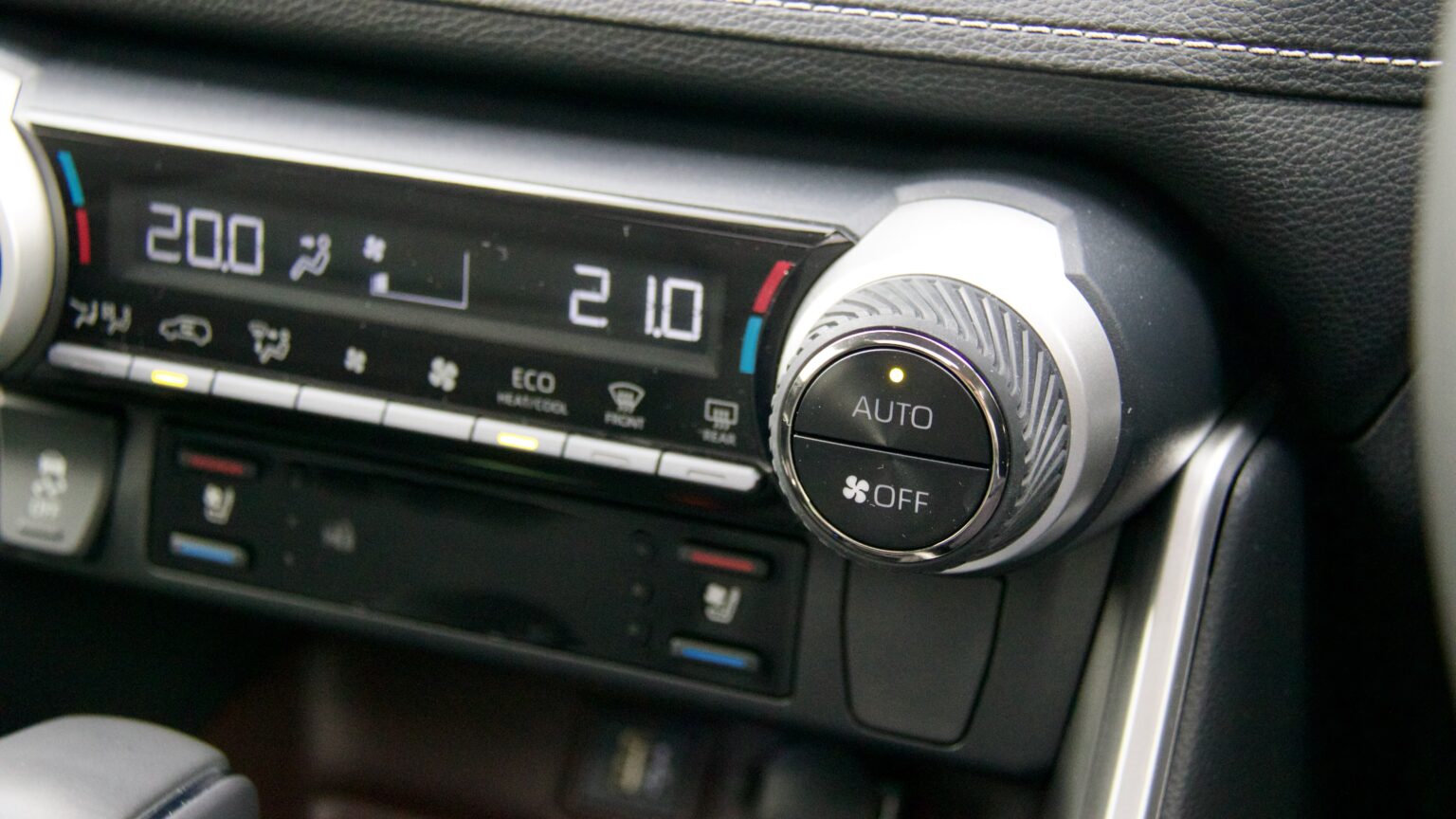 2023 Toyota RAV4 Cruiser 2WD Hybrid Review | DiscoverAuto