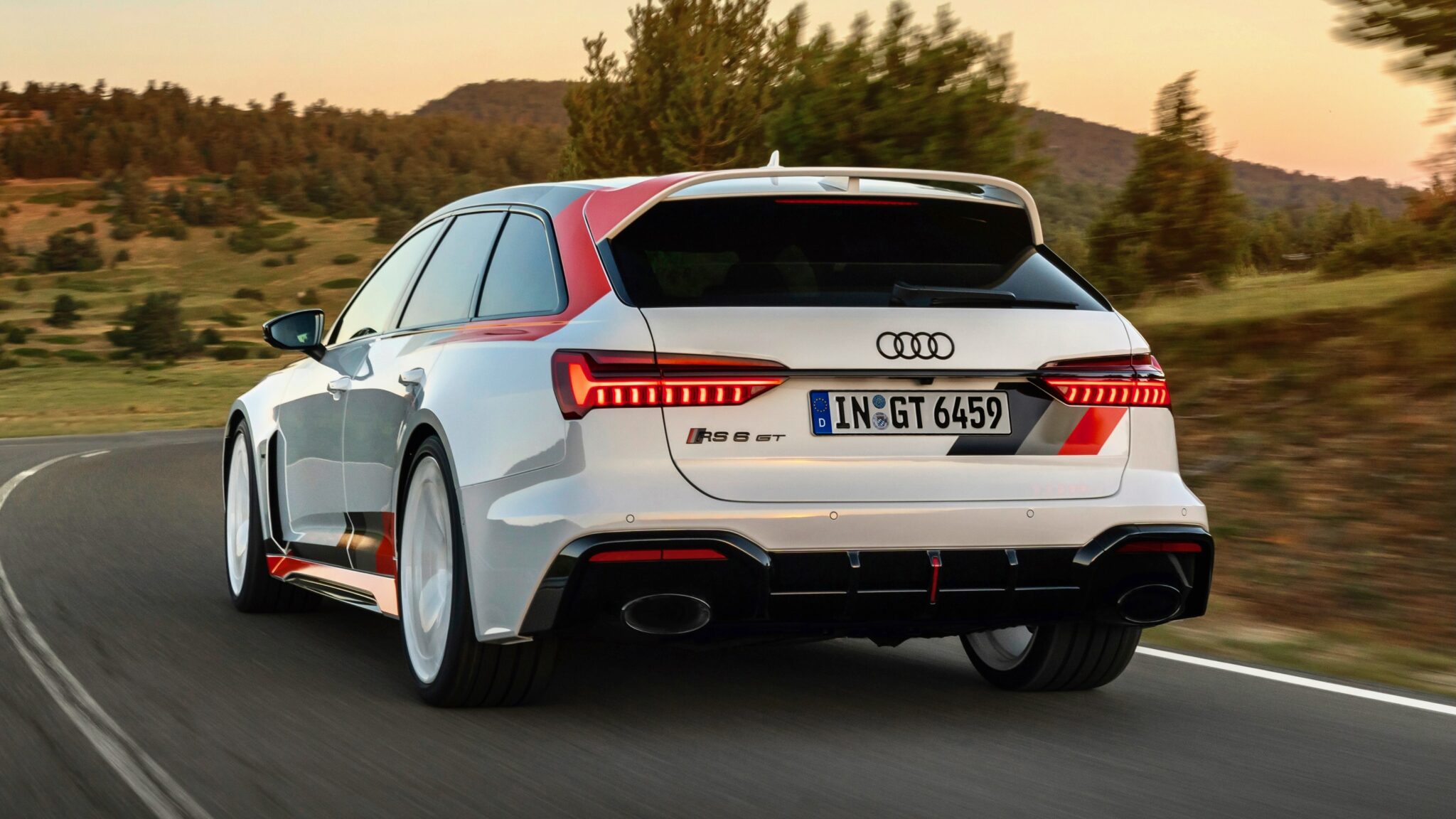 2024 Audi RS6 GT is the Ultimate Station Wagon | DiscoverAuto