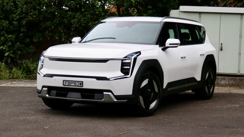 2024 Kia EV9 Air Review | DiscoverAuto